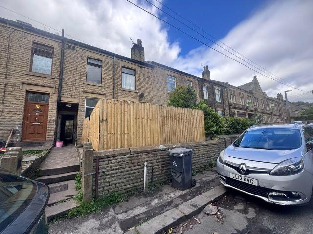 2 bedroom terraced house to rent