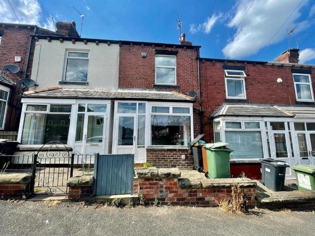 2 bedroom terraced house to rent