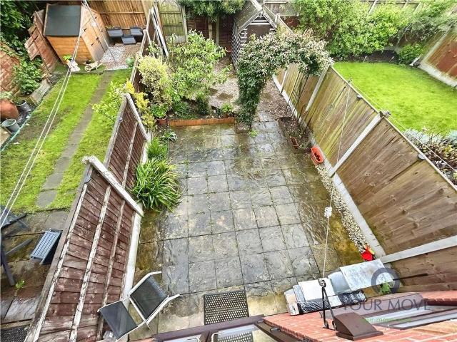 2 bedroom terraced house to rent