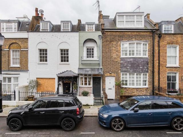2 bedroom terraced house to rent