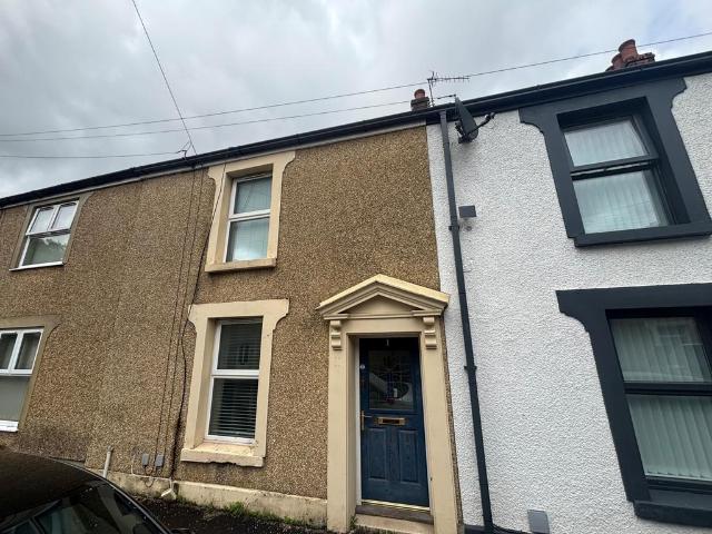 2 bedroom terraced house to rent