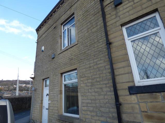 2 bedroom terraced house to rent
