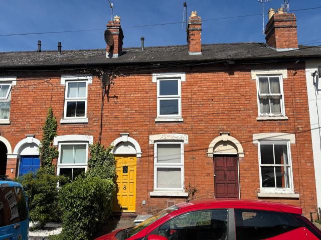 2 bedroom terraced house to rent