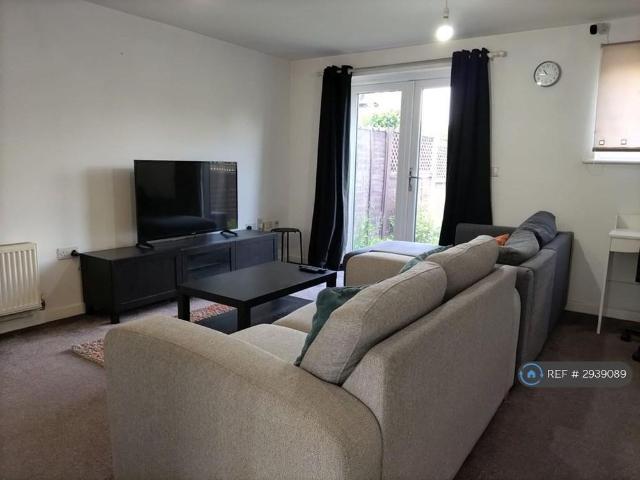 2 bedroom terraced house to rent