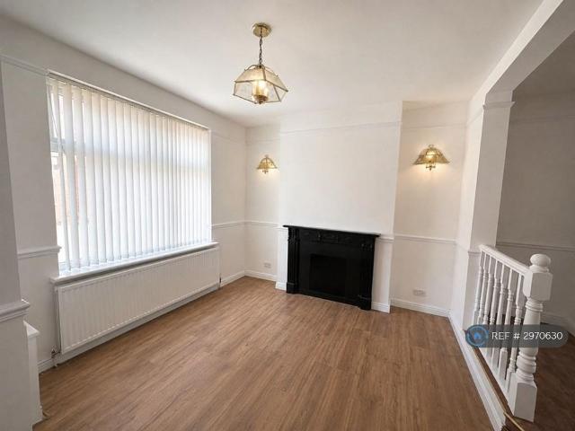 2 bedroom terraced house to rent