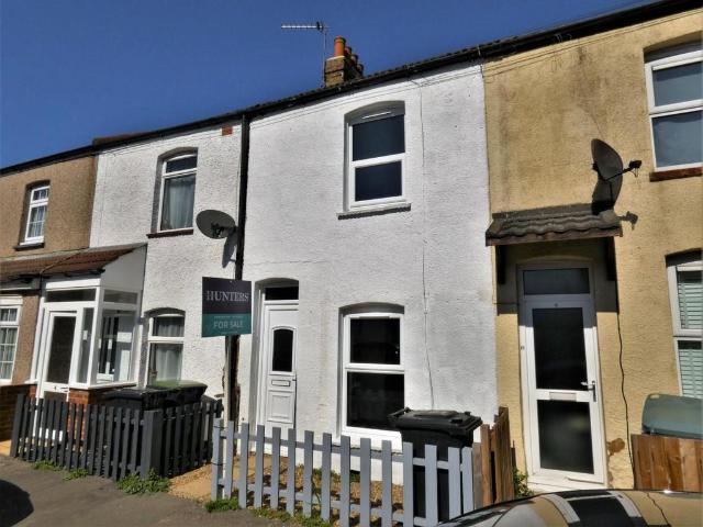 2 bedroom terraced house to rent