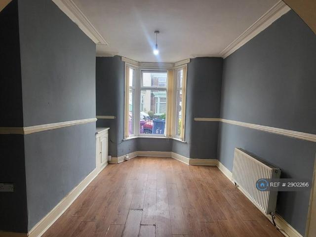 2 bedroom terraced house to rent