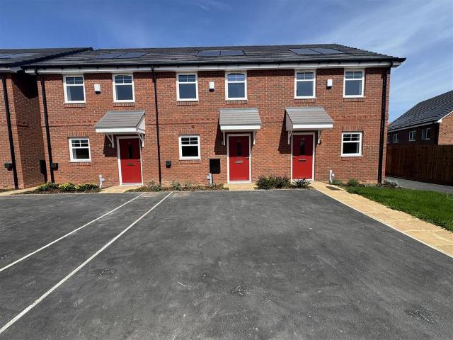 2 bedroom terraced house to rent