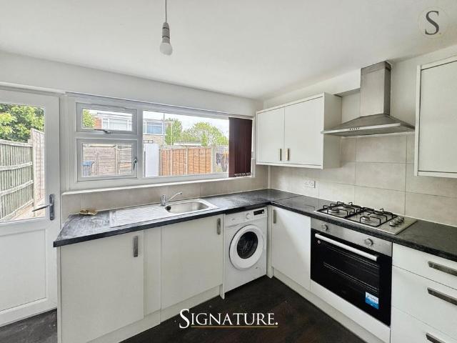 2 bedroom terraced house to rent