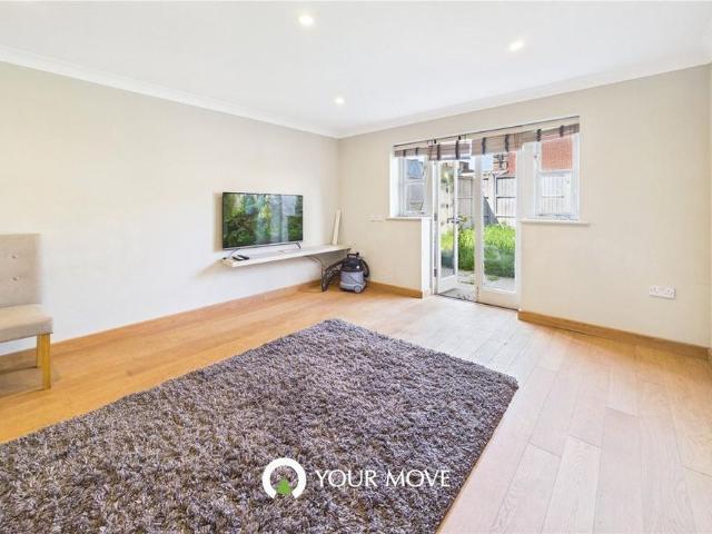 2 bedroom terraced house to rent