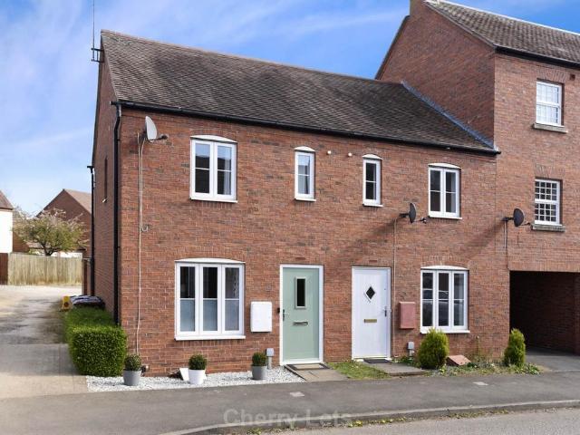 2 bedroom terraced house to rent