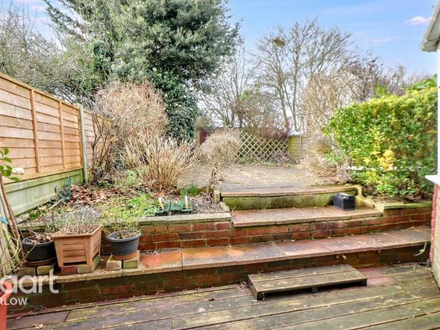 2 bedroom terraced house to rent