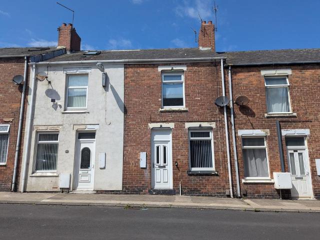 2 bedroom terraced house to rent