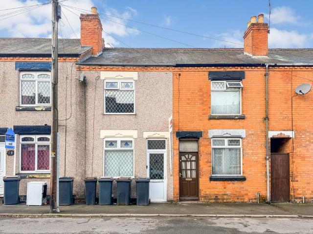 2 bedroom terraced house to rent
