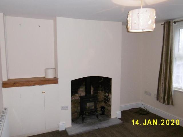 2 bedroom terraced house to rent