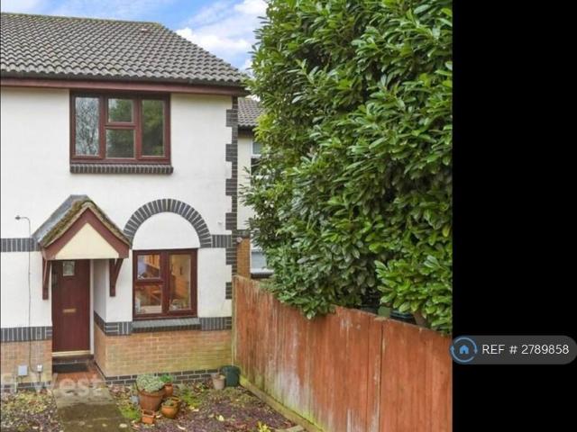 2 bedroom terraced house to rent