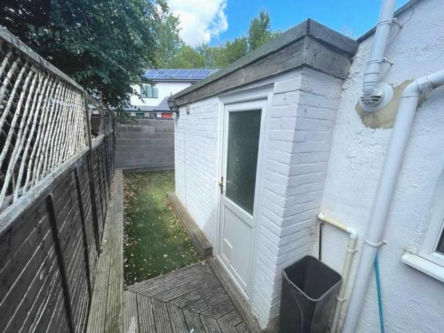 2 bedroom terraced house to rent