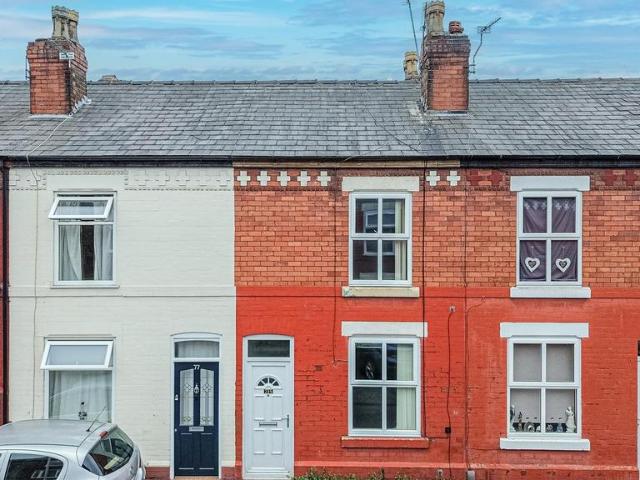 2 bedroom terraced house to rent