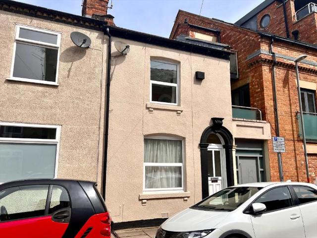 2 bedroom terraced house to rent
