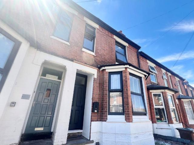 2 bedroom terraced house to rent