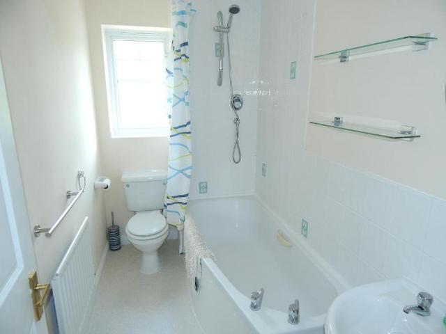 2 bedroom terraced house to rent