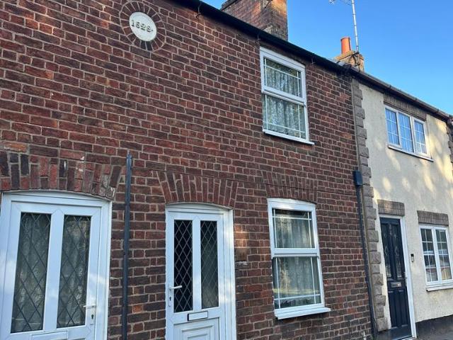 2 bedroom terraced house to rent