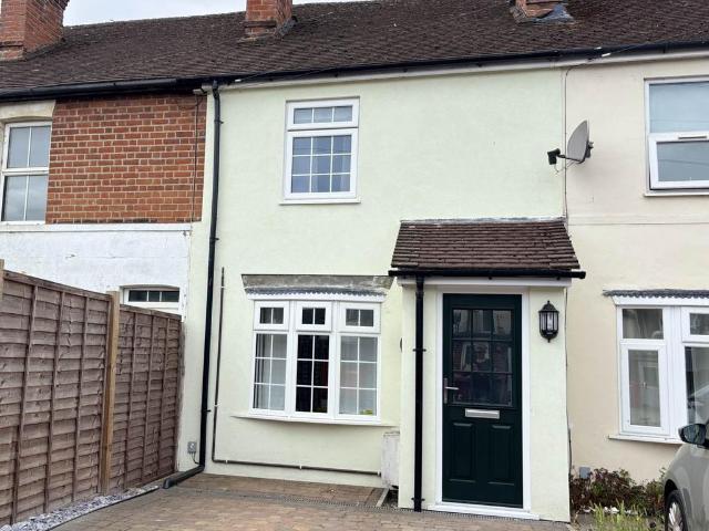 2 bedroom terraced house to rent