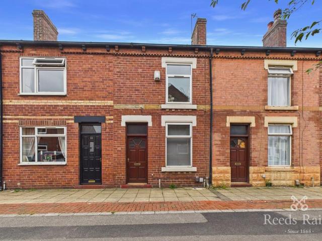 2 bedroom terraced house to rent