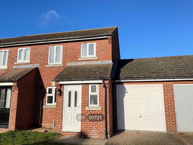 2 bedroom terraced house to rent