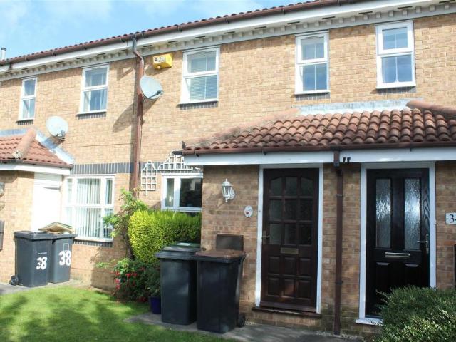 2 bedroom terraced house to rent