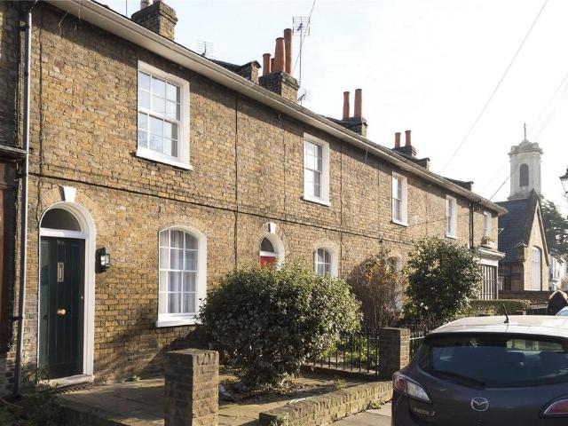 2 bedroom terraced house to rent
