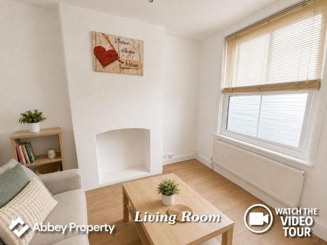 2 bedroom terraced house to rent