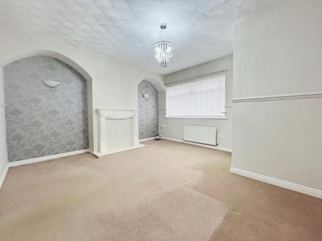2 bedroom terraced house to rent