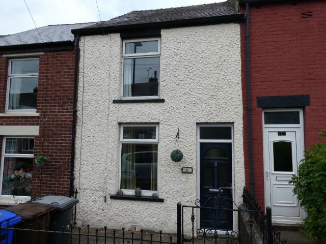 2 bedroom terraced house to rent