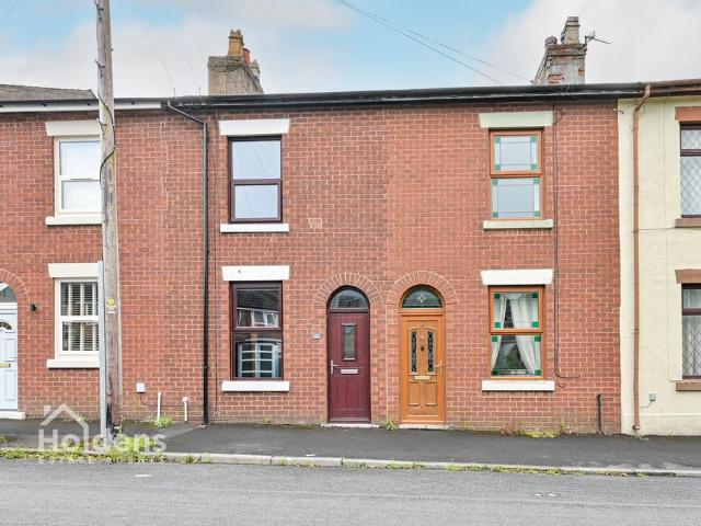 2 bedroom terraced house to rent