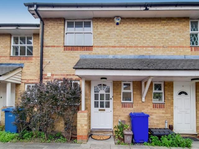 2 bedroom terraced house to rent