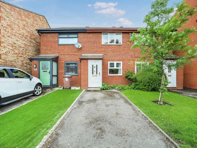 2 bedroom terraced house to rent