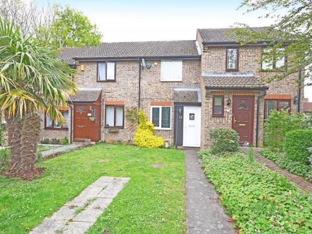 2 bedroom terraced house to rent