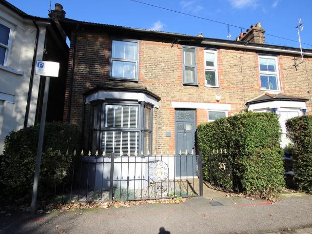 2 bedroom terraced house to rent