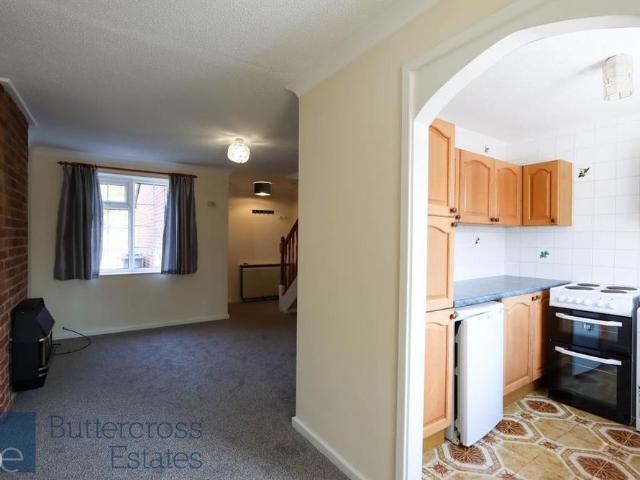 2 bedroom terraced house to rent