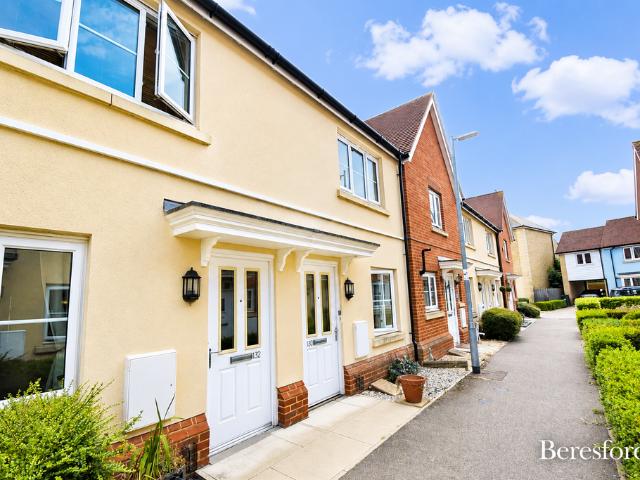 2 bedroom terraced house to rent