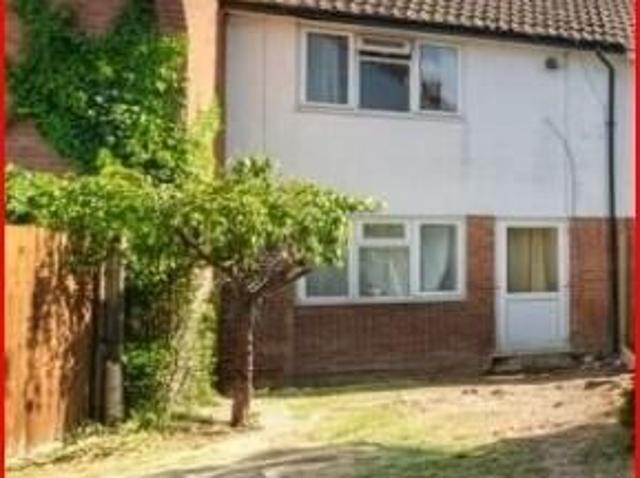 2 bedroom terraced house to rent