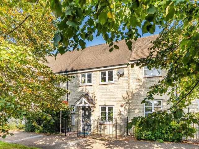 2 bedroom terraced house to rent