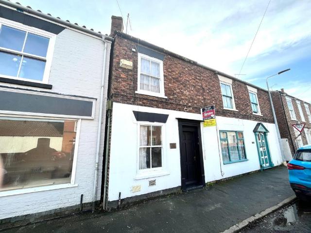 2 bedroom terraced house to rent