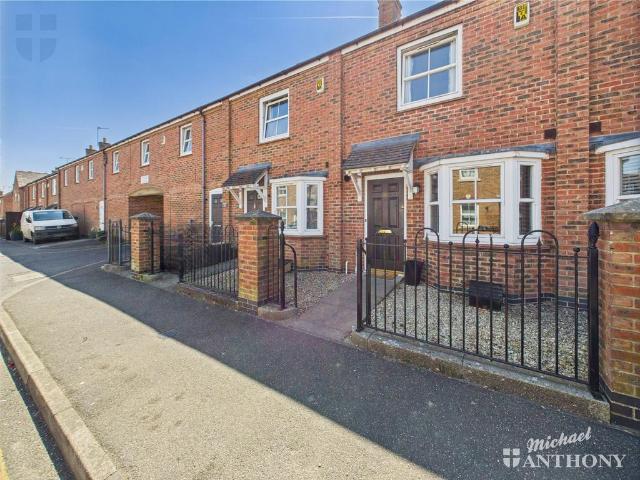 2 bedroom terraced house to rent