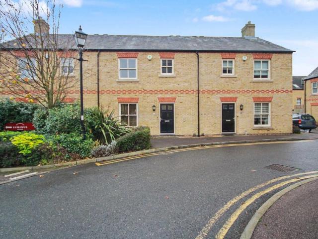 2 bedroom terraced house to rent