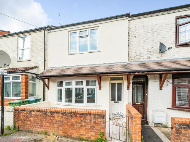 2 bedroom terraced house to rent