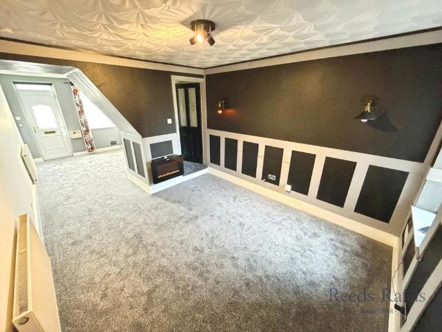 2 bedroom terraced house to rent