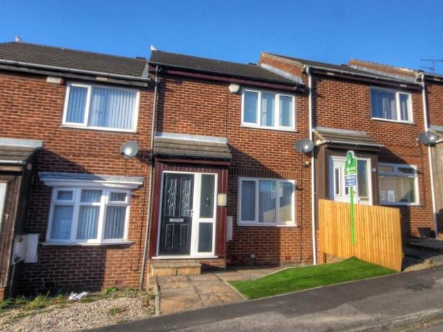 2 bedroom terraced house to rent