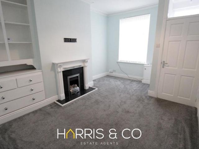 2 bedroom terraced house to rent